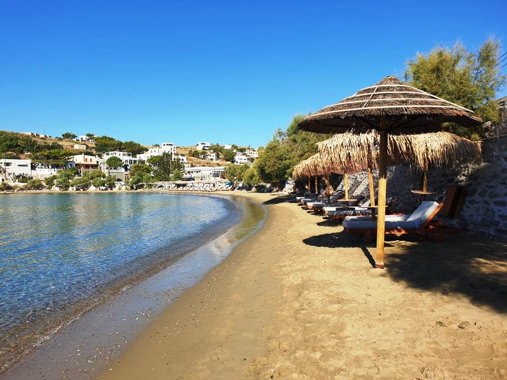 The 14 Best Beaches in Syros Island - Unfolding Greece