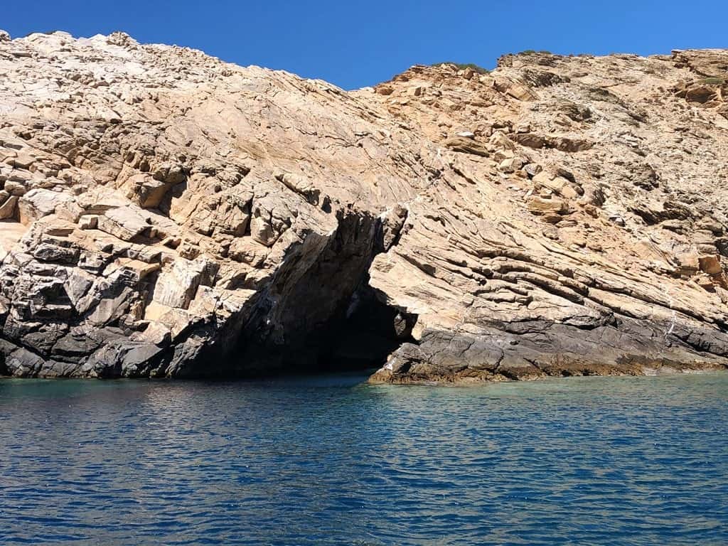 Best Beaches in Ios Island - Unfolding Greece