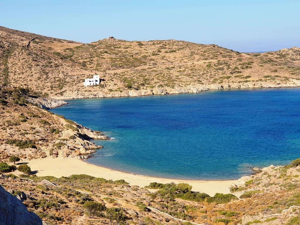 Best Beaches in Ios Island - Unfolding Greece