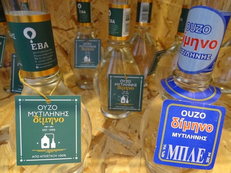 9 Popular Greek Drinks you should try - Unfolding Greece
