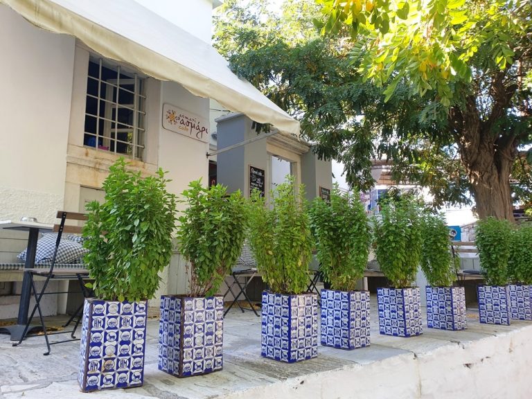 A Guide to Apiranthos, Naxos - Unfolding Greece