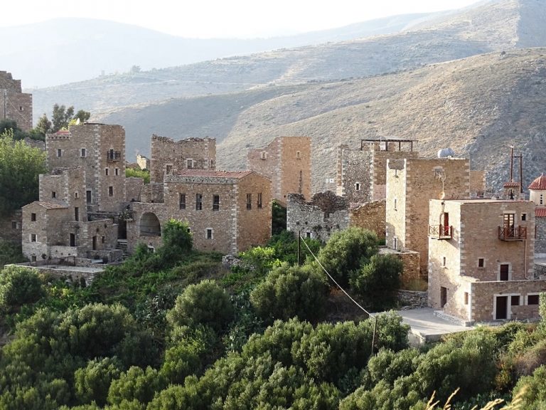 A Guide to Vathia, Mani - Unfolding Greece
