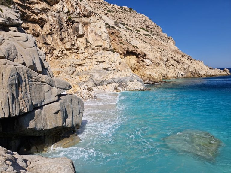 A Guide to Ikaria Island - Unfolding Greece