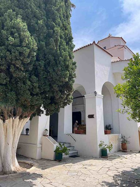 A Guide to Poros Island - Unfolding Greece